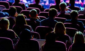 同時通訳 +クラウド同時通訳システム(InterpreteX) | K'sインターナショナル株式会社